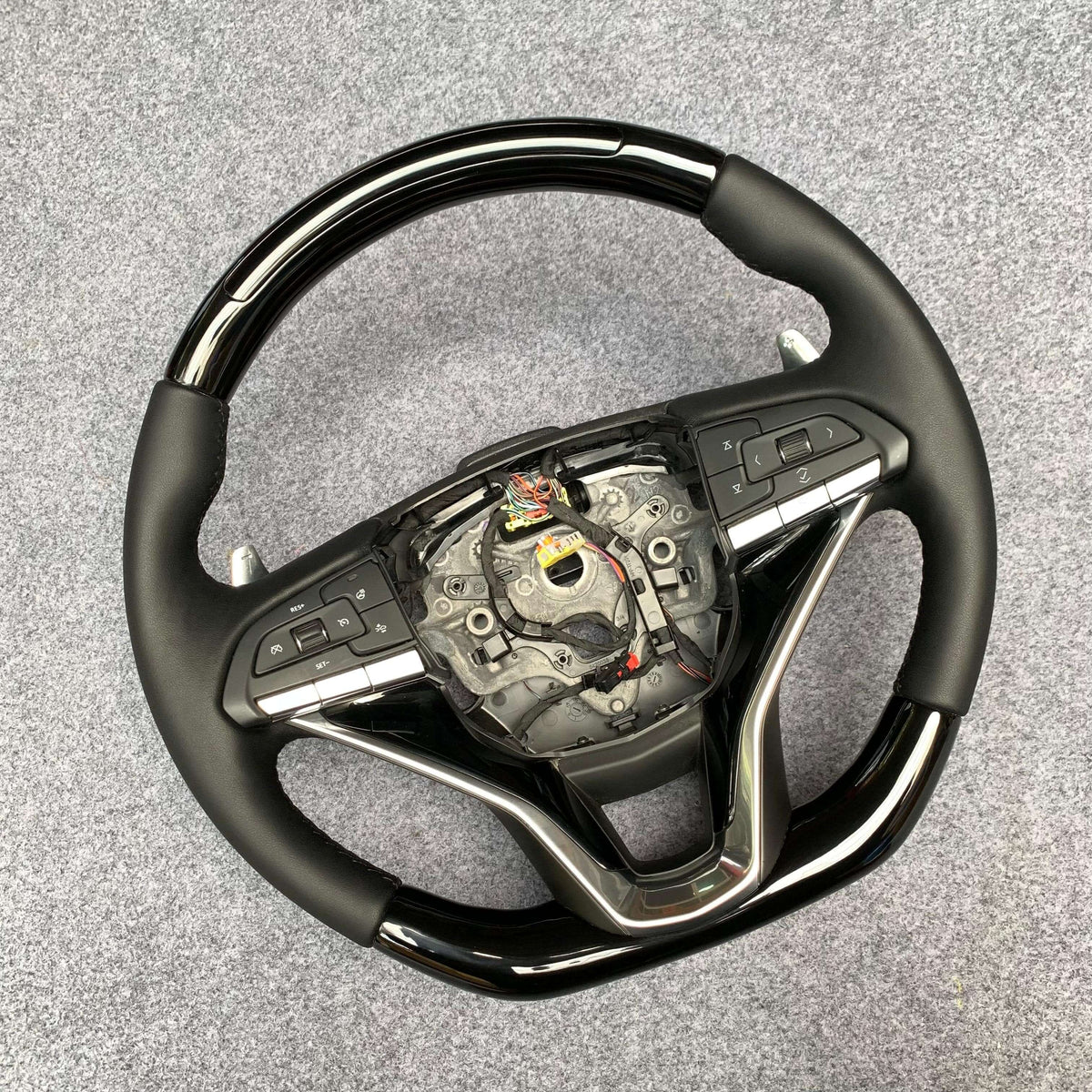 Cadillac Escalade ESV Sport Platinum Carbon fiber Steering Wheel
